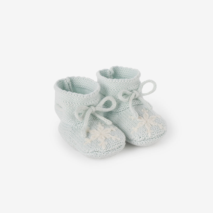 Pale Blue Snowflake Garter Knit Baby Booties – Elegant Baby